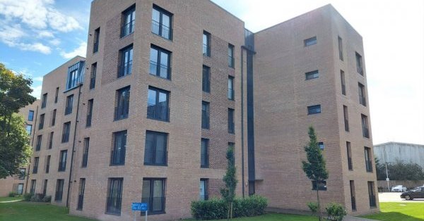 2 bedroom 2nd floor flat with lift in Tillydrone, Aberdeen City - These ...