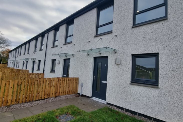 3 bedroom mid terraced house in Elrick, Aberdeenshire - These Homes